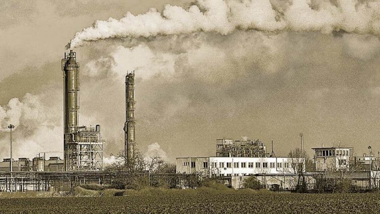 factory-with-air-pollution_31f96948-baa1-11e8-aa2b-bfb0450a5721 - EPIC ...